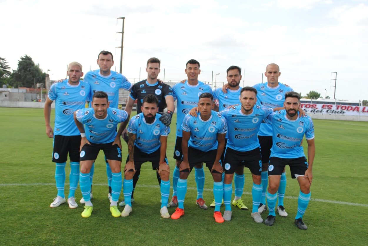 Defensores Unidos es uno de los cinco escoltas que tiene el Torneo ...